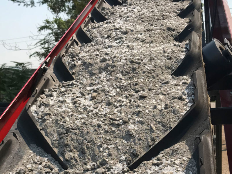 SD-Series Trough Belt Conveyor | Redline Systems